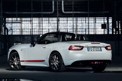 2018日內瓦車展：fiat 124 Spider S Design夠帥才有型 Carstuff 人車事