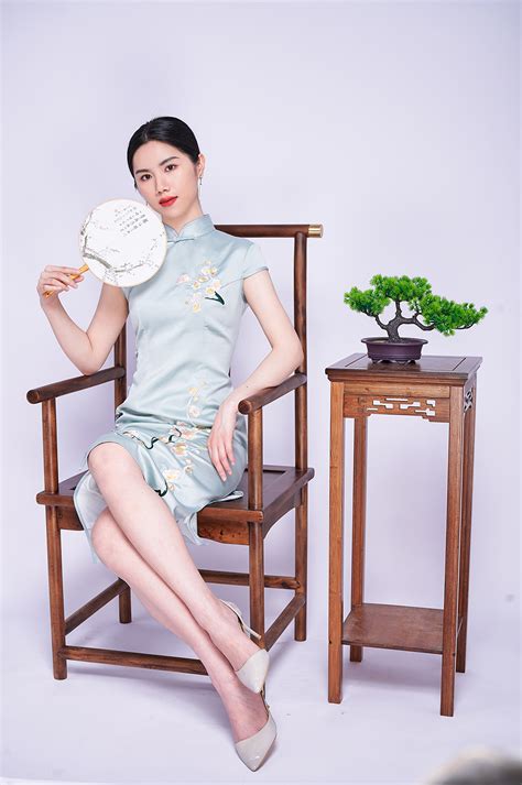 女青年素材 女青年模板 女青年图片免费下载 设图网