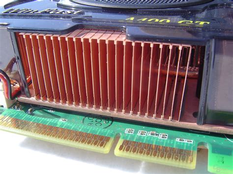 Leadtek Winfast A400 Serie Im Test Drei Geforce 6800 Stellen Sich Der Konkurrenz Seite 4