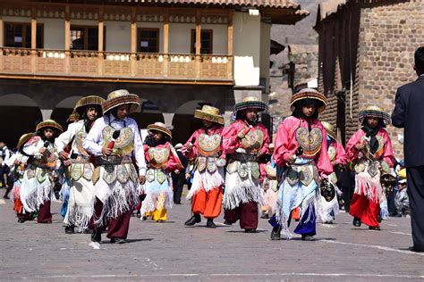 Cusco Unveiled Puzzle Travels