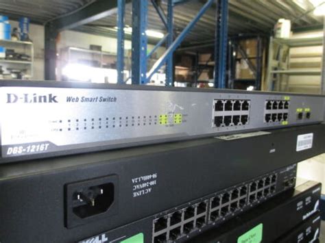 D-Link DGS-1216T Smart Web Smart Switch 10/100/1000 Gigabit GBIT 2x SFP ...