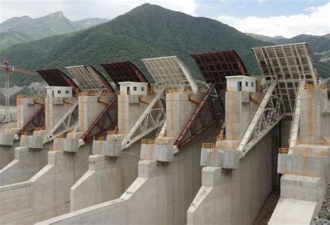 Hydro Dam Gate At ₹ 600000piece Chowringee Kolkata Id 2851828782130