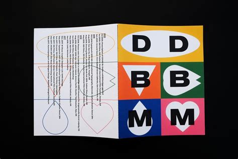 좋아하는 스튜디오 소개 소책자 디자인 By Jenjen 노트폴리오 Editorial Design Design Packaging Design