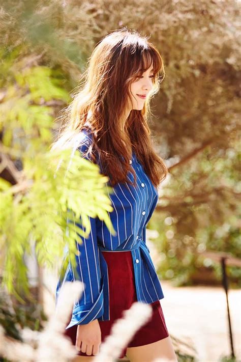 [잇아이템] 구혜선 봄의 여신으로 변신한 화보 공개 표미내 기자 톱스타뉴스