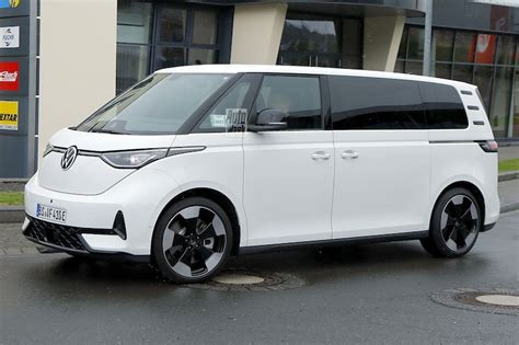 Electric Volkswagen ID Buzz GTX 340 Hp Sports Version Techzle