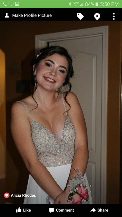 Pictures Of Alicia Rhodes