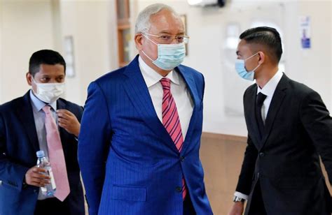 Najibs 1mdb Trial Rescheduled To Dec 14 Due To Cmco