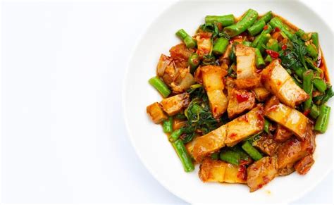 Premium Photo Stir Fried Crispy Pork With Holy Basil