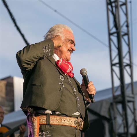 3 Canciones De Vicente Fernández Ideales Para Llorar En La Borrachera