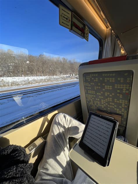 6 Hours To Kill On The Train Reading Awareness By Anthony De Mello Rkindle