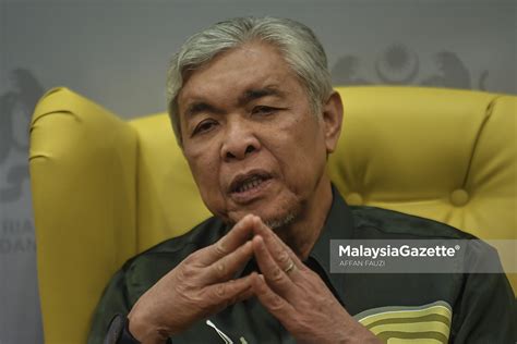 Belum Ada Yang Merayu Ahmad Zahid