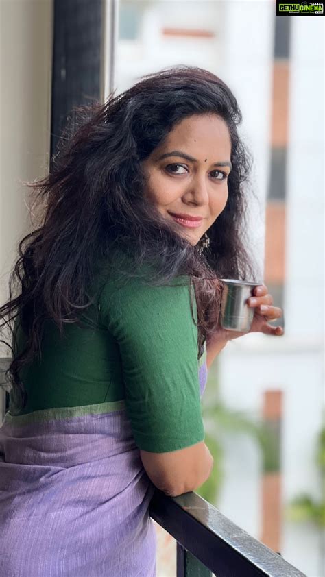 Singer Sunitha Upadrashta Hd Photos And Wallpapers November 2022