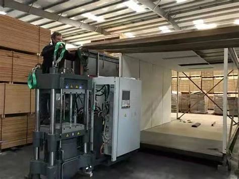首页 深圳市展汇物流有限公司