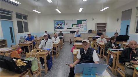 我今晚教板橋薩克斯風入門班喉音才15分鐘而已（你的老師不需要很大咖，但要很快讓您學會sax大咖會的技巧）。 Youtube
