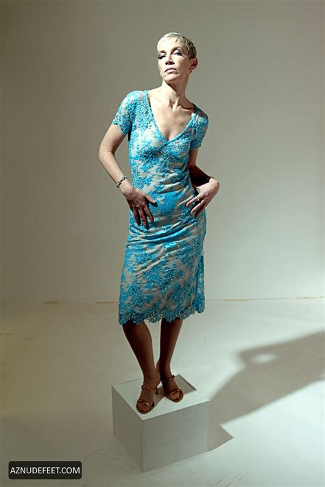 Annie Lennox Feet Aznudefeet