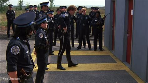 Полицейская академия 3 отрывок из фильма смешной фрагмент Police