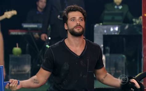 Foto Bruno Gagliasso Operou Cálculo Nos Rins No último Dia 14 Purepeople