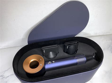 Dyson Hd15 吹風機開箱｜超強風力抗毛躁吹嘴，真的值得入手嗎？ Shixinote