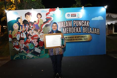 Pemprov Banten Raih Anugerah Merdeka Belajar BantenPro Co Id