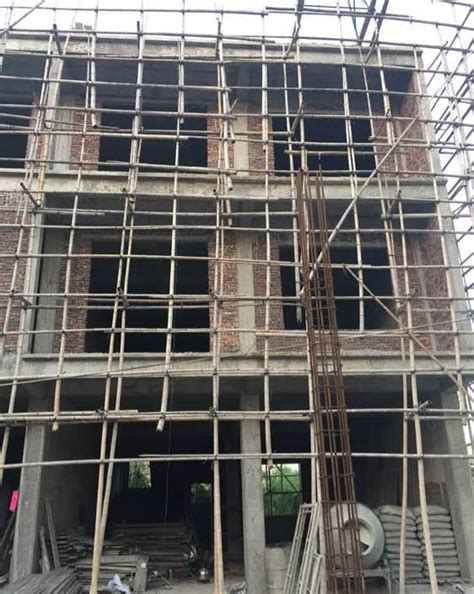 广东潮汕自建房地基挖了19深 工钱一平方320左右