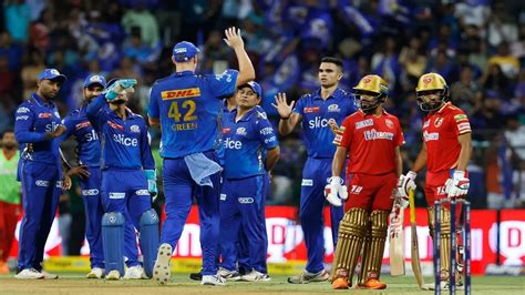 Pbks Vs Mi Dream 11 Prediction 4 मैचों के फ्लॉप खिलाड़ी से खुलेगी