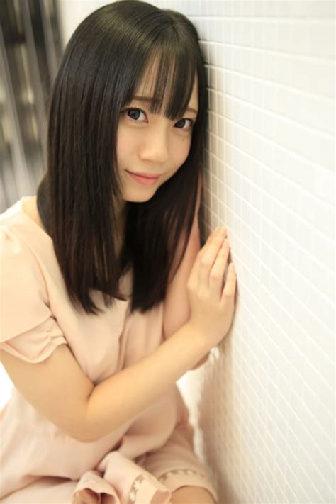 Moodyz新人av女優･七沢みあに東風克智めろめろ～！「乳首噛んで～」っておねだりしちゃた！デビュー作の映像を鑑賞して赤面and大興奮！人生初の