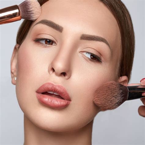 Where To Apply Highlighter On The Face