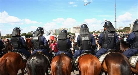 Убиха 10 затворници при опит за бягство