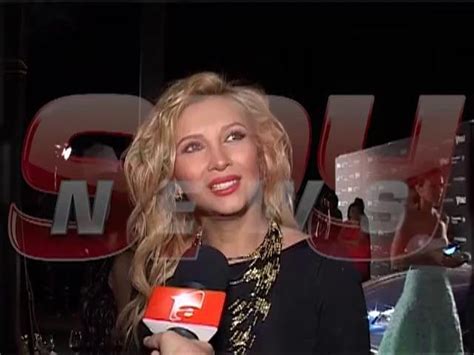 Are Cel Mai Sexy Posterior Din Showbiz şi Nu Pierde Ocazia Să Se Laude