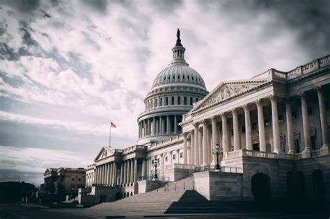Sous quelles conditions TikTok pourrait être banni des États Unis
