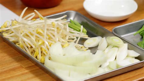 Cheese Dakgalbi Recipe Korean Spicy Stir Fried Chicken With Vegetables