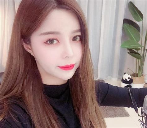 鬥魚遊戲主播中的三大舞姬和hape對a，你最喜歡哪一個？ 每日頭條