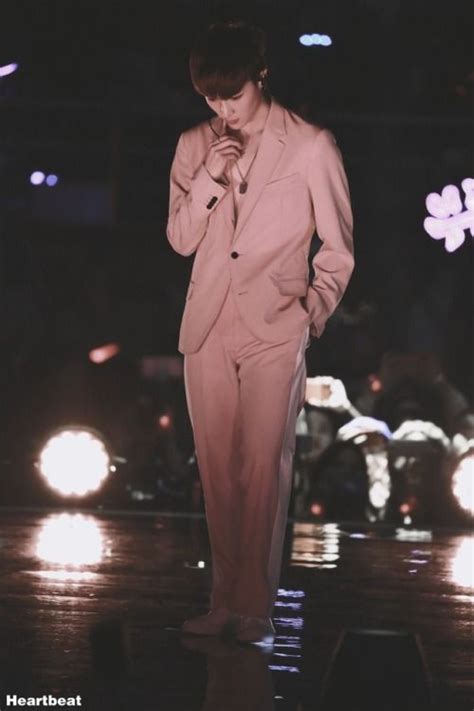 Pcy love s meh adlı kullanıcının Exo panosundaki Pin