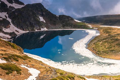 Езеро Бъбрека през юни Фотобанка