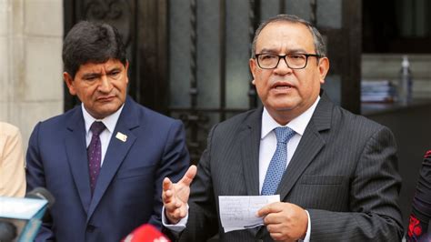 Dina Boluarte Busca Reducir Tensiones Con Gobernadores Regionales Con