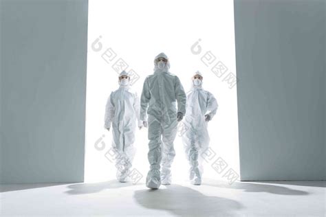 穿防护服的医疗团队东亚写实照片图片 包图网企业站