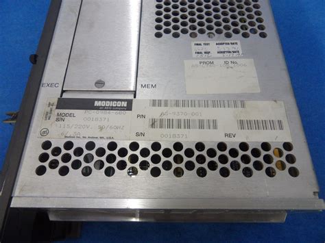 Modicon Pc 0984 680 As 9370 001 115 220v 50 60hz Programmable Controller Module W Keys 1 Year