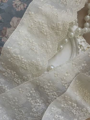 Vintage Floral Embroidery Cotton Lace Trim Beige Scalloped Edge