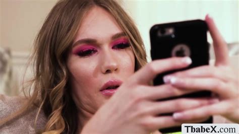 Check Out Blonde Shemale Crystal Thayer Expert Blowjob Skill Eporner