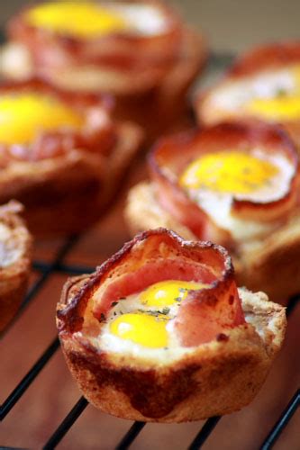 Yummy Recipezz Bacon And Eggs In Toast Cups