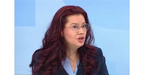 Шефката на Медицински надзор От Турция е ботоксът вкарал жени в болница