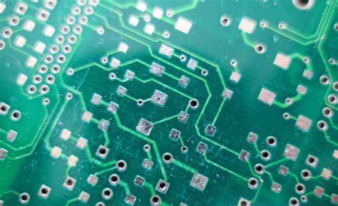为什么在使用帝国cms时会出现php解析错误，提示语法错误和意外字符？ 世外云文章资讯