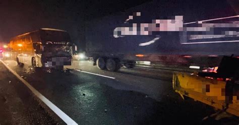 遊覽車國1追撞「玻璃全碎」5人傷 釀禍竟是這原因 社會 Ctwant
