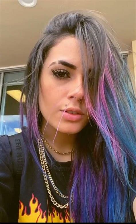 Pin De Jessica De Em Jully Molinna Sobrancelha Com Risquinho Risco