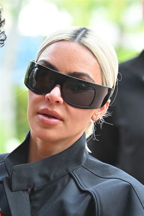 Kim Kardashian Fans Question ‘what Are Those Lumps In Unedited Photos
