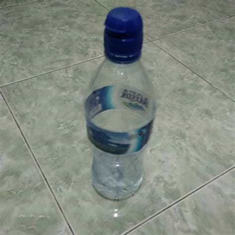 Jual Botol Air Mineral Aqua 750ml Bekas LIMITED EDITION Shopee Indonesia
