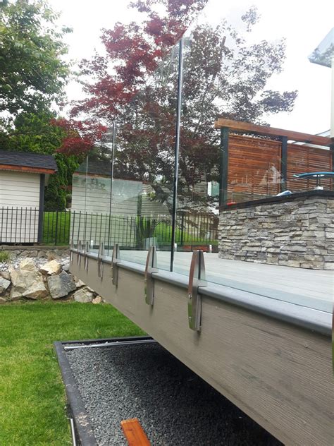 Vancouver Exterior Glass Railing Installations Of Exterior Glass