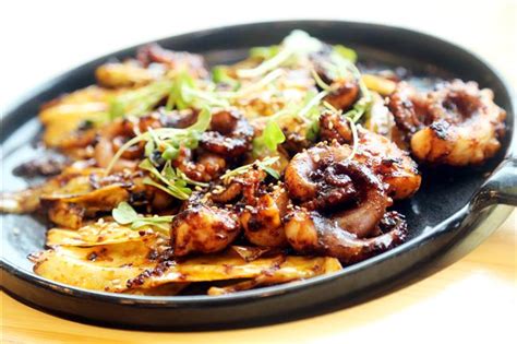 맛있게 매운 불향 주꾸미 맛보러 오세요 지역내일