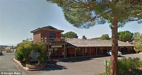 Arizona Chiropractor And His Wife Had Sex With Teen Girl Daily Mail