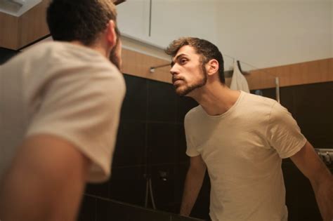 Consejos prácticos sobre cómo limpiar un botijo de barro por dentro